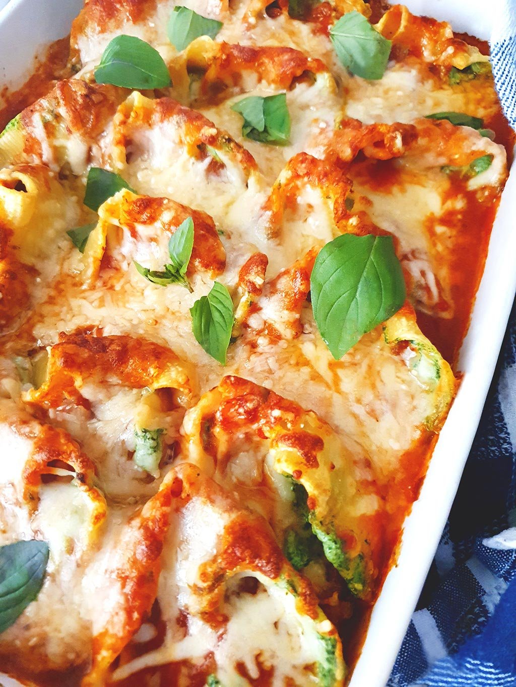 Giant Pasta Shells Stuffed With Spinach And Ricotta - Pasta