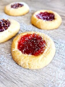 Thumbprint Cookies - Hallongrottor - Desserts