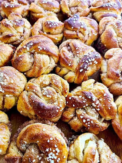 Basic dough for Kanelbullar - Cinnamon rolls, Sun bun and Semla